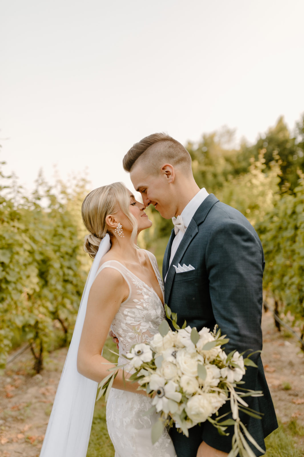 Tylee Shay Photography, Michigan Wedding Photographer