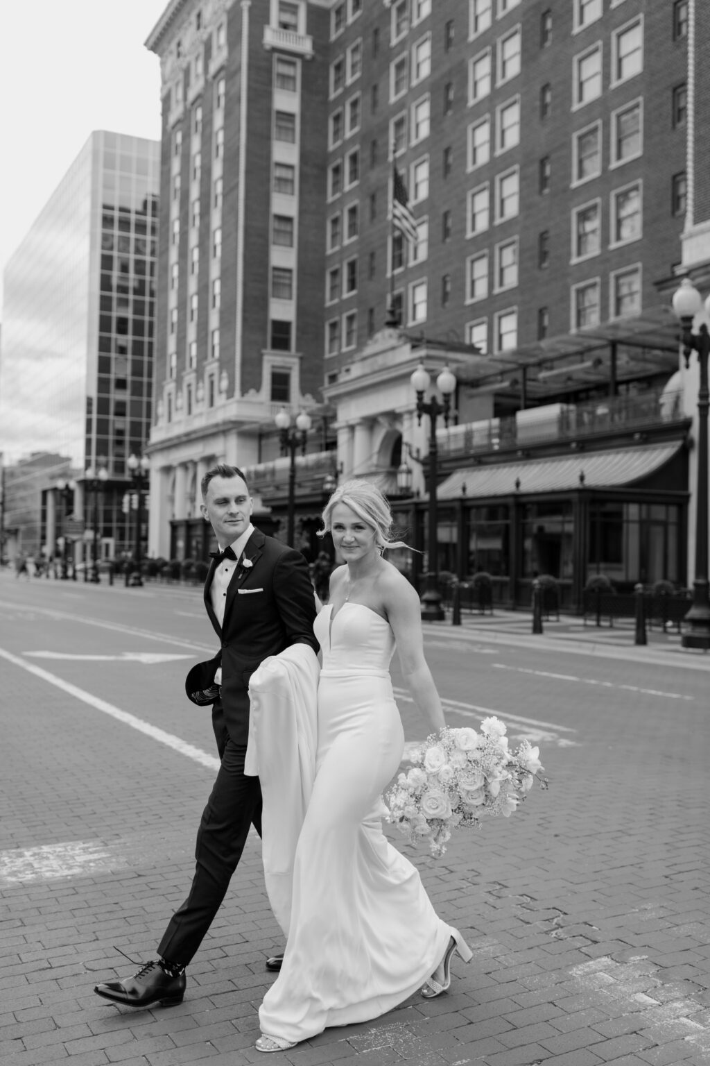 Tylee Shay Photography, Michigan Wedding Photographer