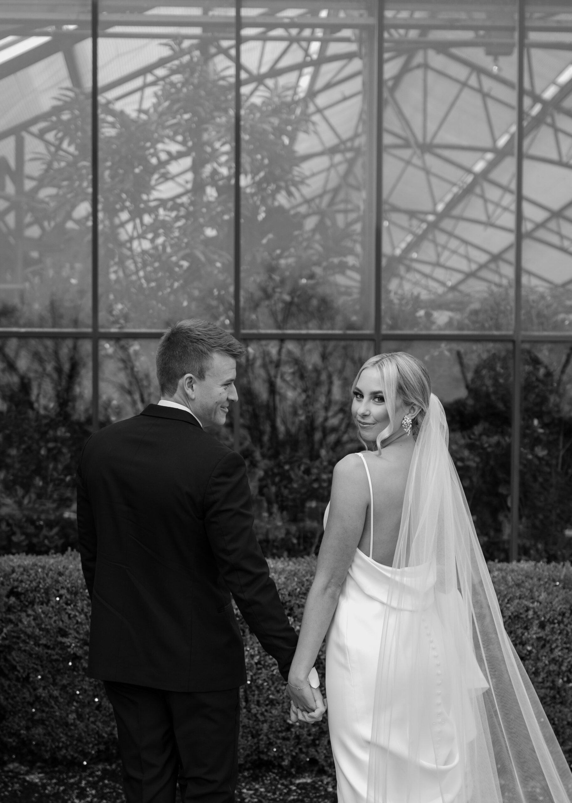 Planterra Conservatory Wedding Photos in Detroit, Michigan